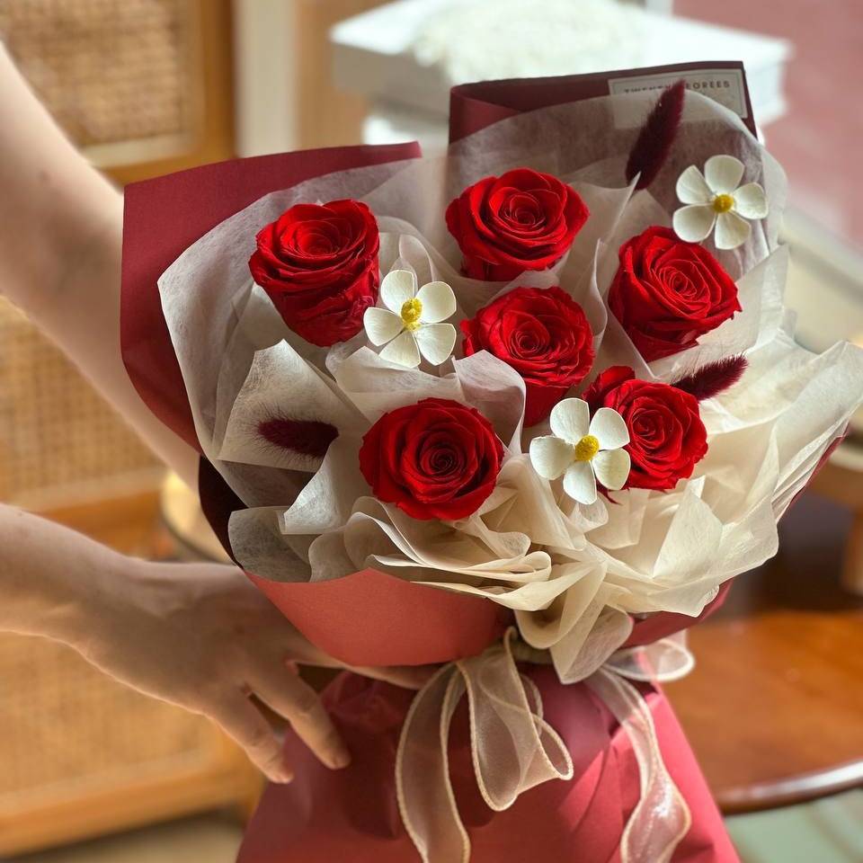 Everlasting & Preserved Flower Bouquet l Flower Delivery Kuala Lumpur
